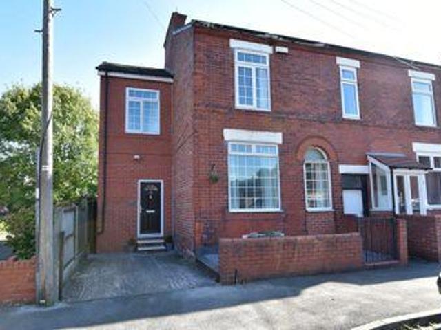 3 Bedrooms Semi detached house for sale in Gladstone Street, Great Moor, Stockport SK2
