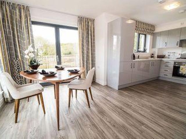 3 Bedrooms Semi detached house for sale in Glen Shirva Road, Twechar, Kilsyth, Glasgow G65