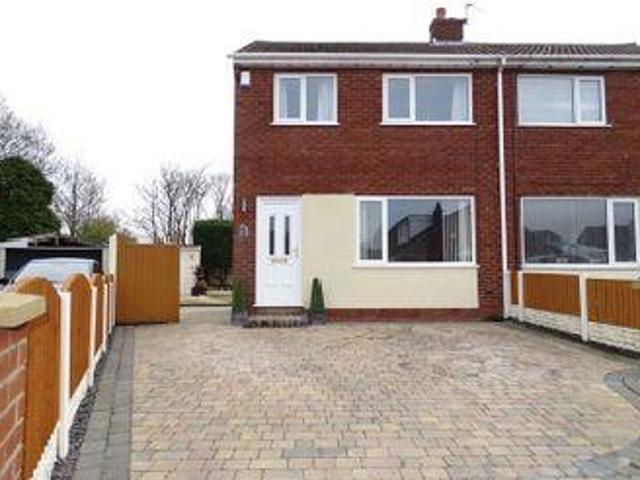 3 Bedrooms Semi detached house for sale in Glendale Avenue, Loctock Hall, Preston PR5