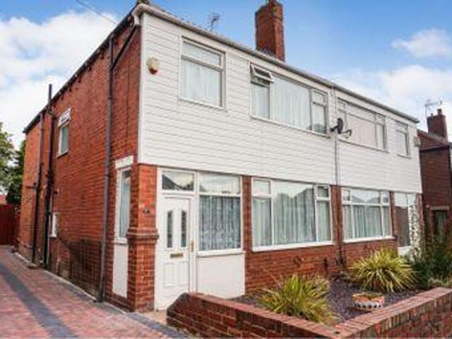 3 Bedrooms Semi detached house for sale in Grange Park Crescent, Leeds LS8