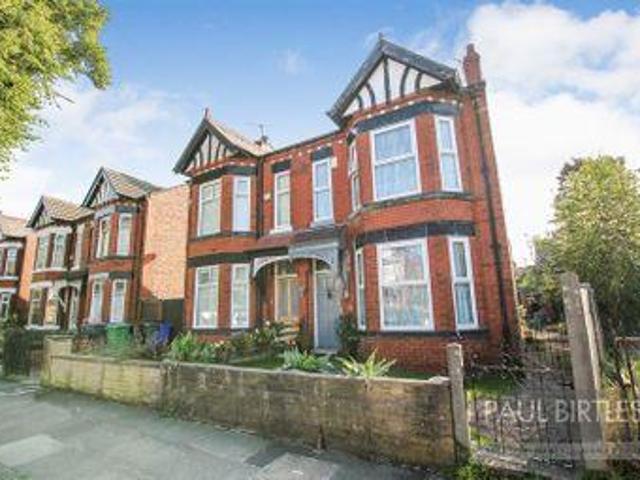 3 Bedrooms Semi detached house for sale in Grange Road, Chorlton, Manchester M21