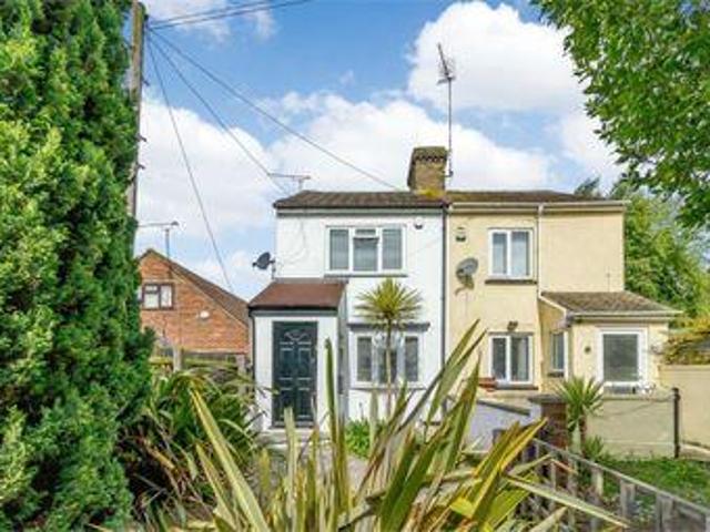 3 Bedrooms Semi detached house for sale in Grange Road, Gillingham, Kent ME7