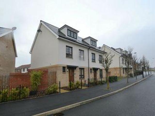 3 Bedrooms Semi detached house for sale in Great High Ground, St Neots, Cambridgeshire PE19