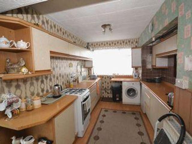 3 Bedrooms Semi detached house for sale in Green Croft, Speedwell, Bristol BS5