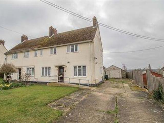 3 Bedrooms Semi detached house for sale in Green Farm Road, Colne Engaine, Colchester CO6