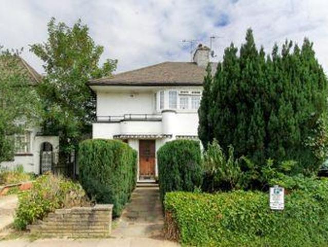 3 Bedrooms Semi detached house for sale in Green Lane, Edgware HA8