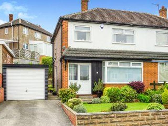 3 Bedrooms Semi detached house for sale in Greenside Drive, Huddersfield HD5