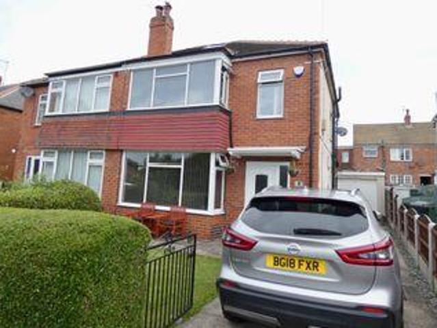 3 Bedrooms Semi detached house for sale in Greensway, Garforth, Leeds LS25