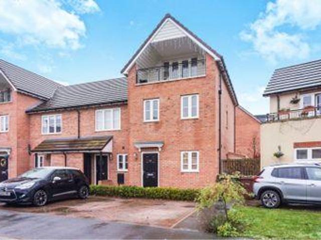 3 Bedrooms Semi detached house for sale in Grove Street, Castleford WF10