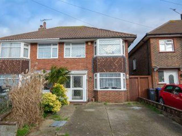 3 Bedrooms Semi detached house for sale in Guildford Road, Worthing BN14