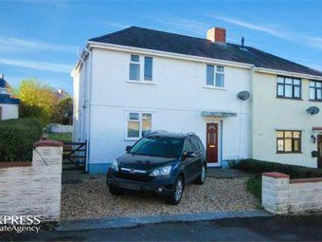 3 Bedrooms Semi detached house for sale in Gwernant, Cwmllynfell, Swansea, West Glamorgan SA9