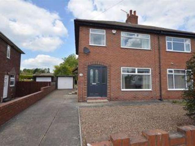 3 Bedrooms Semi detached house for sale in Gypsy Lane, Castleford, West Yorkshire WF10