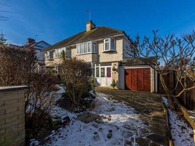 3 Bedrooms Semi detached house for sale in Downsway, Sanderstead CR2