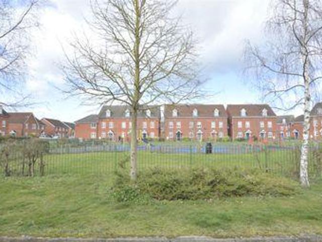 3 Bedrooms Semi detached house for sale in Davey Road, Tewkesbury, Gloucestershire GL20