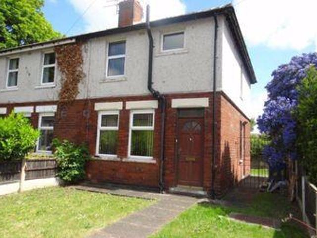 3 Bedrooms Semi detached house for sale in Dakins Road, Leigh WN7