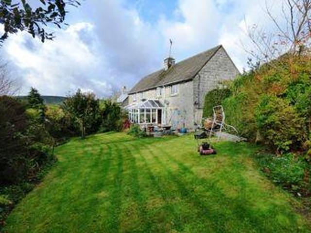 3 Bedrooms Semi detached house for sale in Dale View, Earl Sterndale, Buxton, Derbyshire SK17