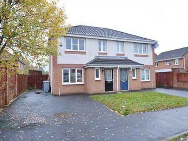 3 Bedrooms Semi detached house for sale in Dalziel Crescent, Cambuslang, Glasgow G72