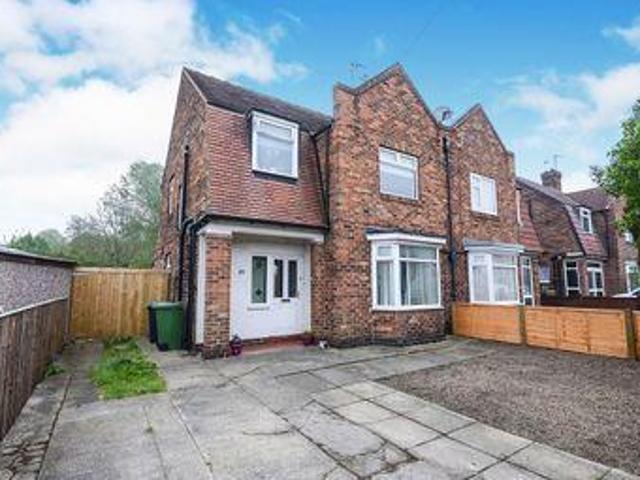 3 Bedrooms Semi detached house for sale in Danebury Drive, York YO26