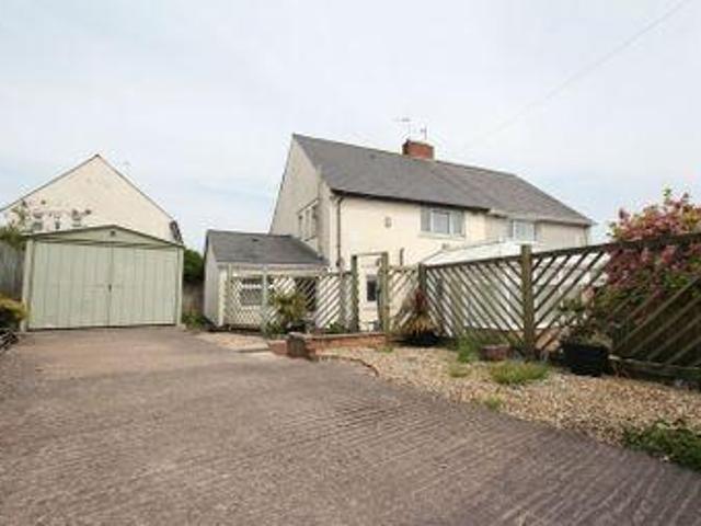 3 Bedrooms Semi detached house for sale in Devon Avenue, Barry CF63