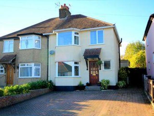 3 Bedrooms Semi detached house for sale in Deaconsfield Road, Hemel Hempstead HP3