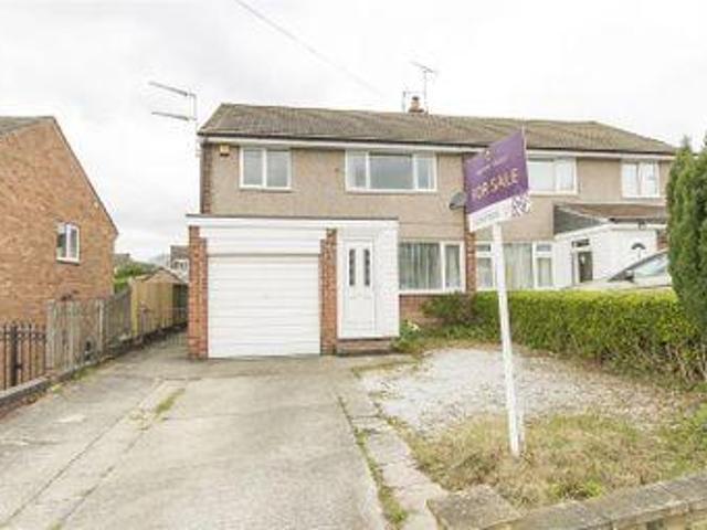 3 Bedrooms Semi detached house for sale in Deerlands Road, Wingerworth, Chesterfield S42