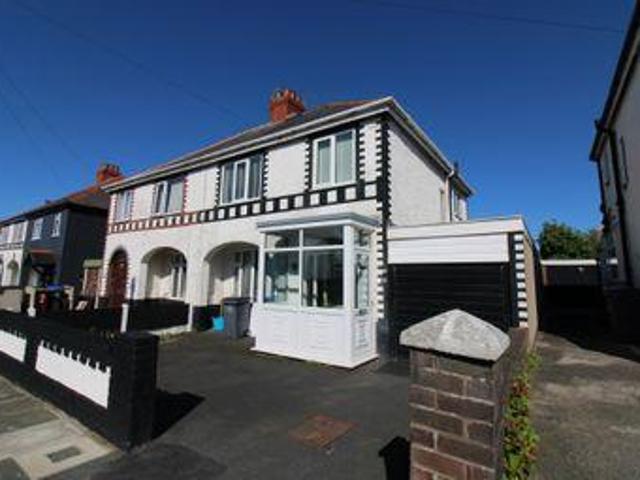 3 Bedrooms Semi detached house for sale in Delphene Avenue, Cleveleys FY5