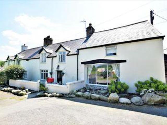 3 Bedrooms Semi detached house for sale in Druid, Corwen LL21