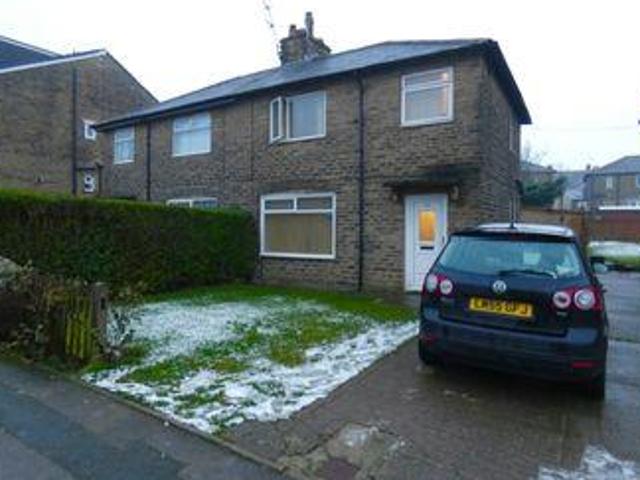 3 Bedrooms Semi detached house for sale in Druids Street, Clayton, Bradford BD14