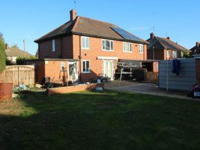 3 Bedrooms Semi detached house for sale in Dublin Road, Doncaster DN2