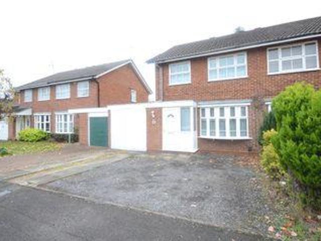 3 Bedrooms Semi detached house for sale in Dunbar Drive, Woodley, Reading RG5