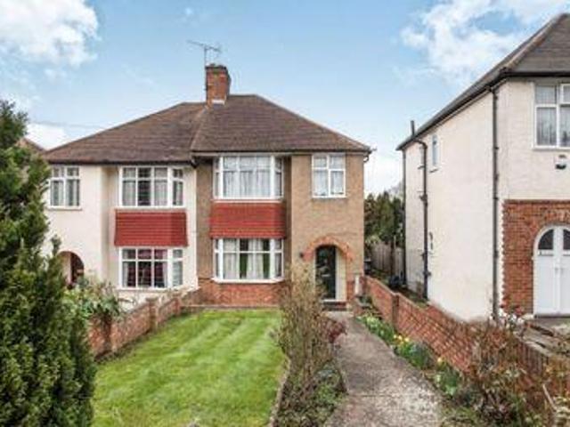 3 Bedrooms Semi detached house for sale in Engel Park, London NW7