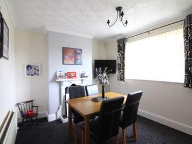 3 Bedrooms Semi detached house for sale in East Lane, Stainforth, Doncaster DN7