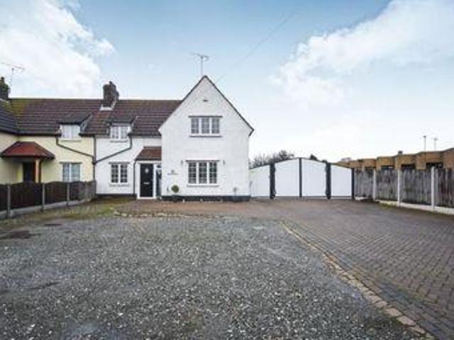 3 Bedrooms Semi detached house for sale in Eastwoodbury Lane, Southend On Sea, Essex SS2