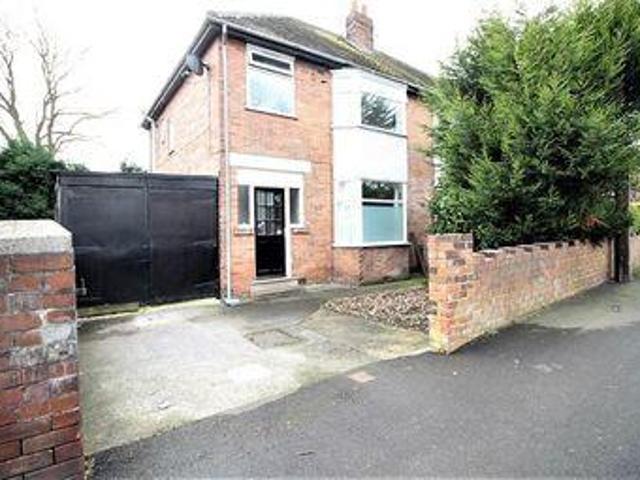 3 Bedrooms Semi detached house for sale in Edgedale Road, Nether Edge, Sheffield S7