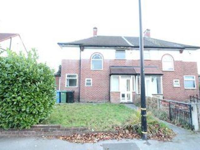 3 Bedrooms Semi detached house for sale in Ely Avenue, Stretford, Manchester M32