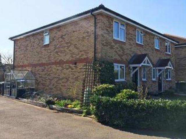 3 Bedrooms Semi detached house for sale in Elder Close, Beeston, Sandy, Bedfordshire SG19