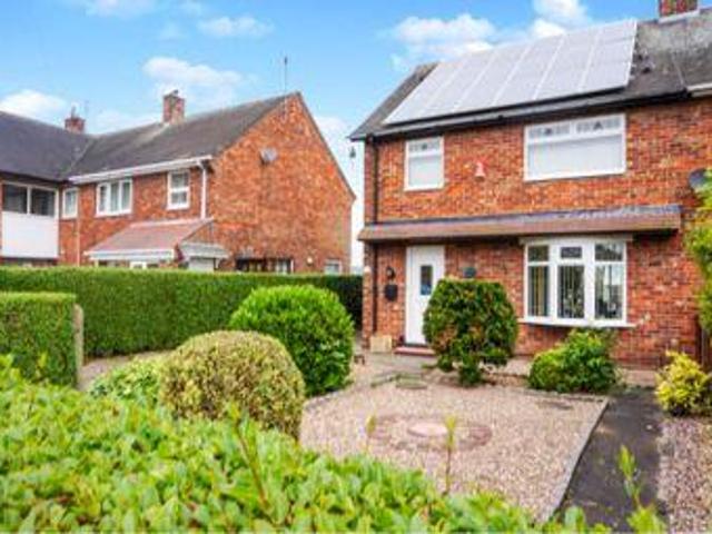 3 Bedrooms Semi detached house for sale in Elswick Close, Bestwood NG5