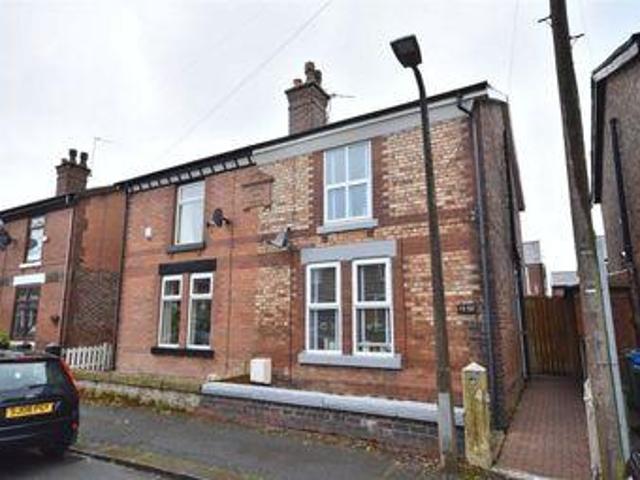 3 Bedrooms Semi detached house for sale in Ernest Street, Prestwich, Manchester M25