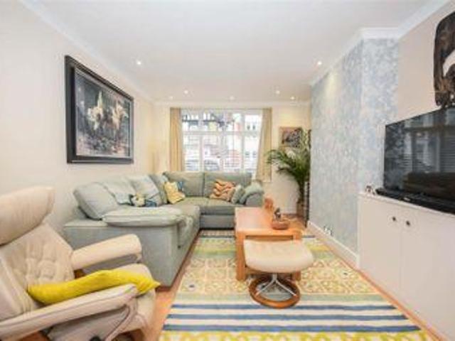 3 Bedrooms Semi detached house for sale in Estella Avenue, New Malden KT3