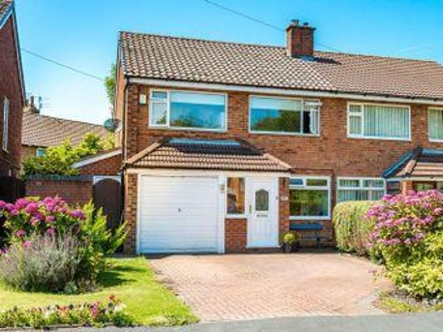 3 Bedrooms Semi detached house for sale in Eskdale Avenue, Aughton, Ormskirk L39