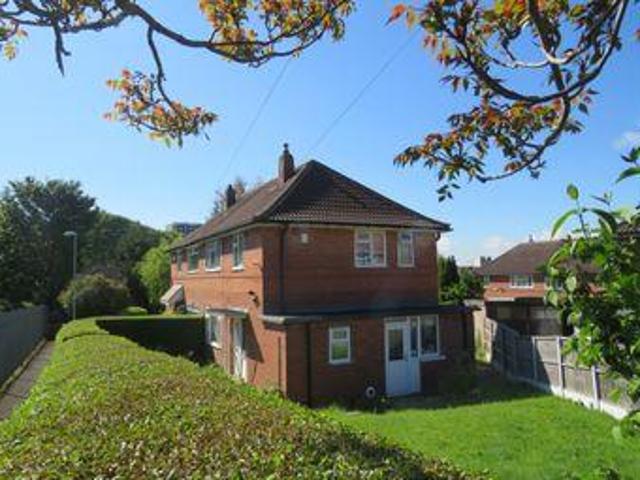 3 Bedrooms Semi detached house for sale in Foxcroft Close, Headingley, Leeds LS6