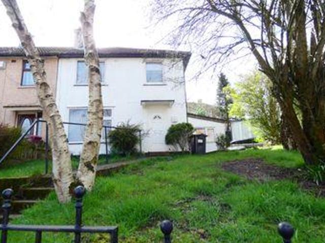 3 Bedrooms Semi detached house for sale in Foxstones Crescent, Blackburn BB2