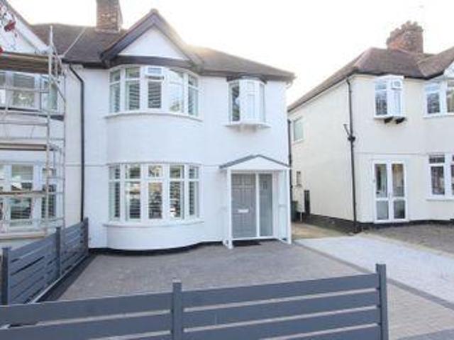3 Bedrooms Semi detached house for sale in Forest Road, Sutton SM3