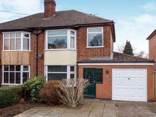 3 Bedrooms Semi detached house for sale in Fosse Way, Syston, Leicester, Leicestershire LE7