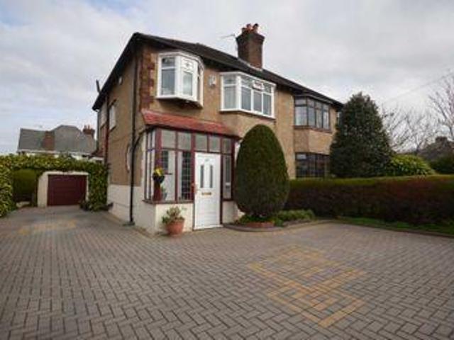 3 Bedrooms Semi detached house for sale in Fairacres Road, Bebington, Wirral CH63