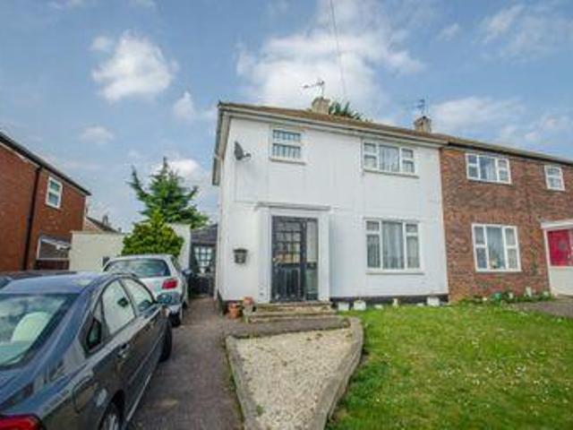 3 Bedrooms Semi detached house for sale in Fairfield Way, Hitchin SG4