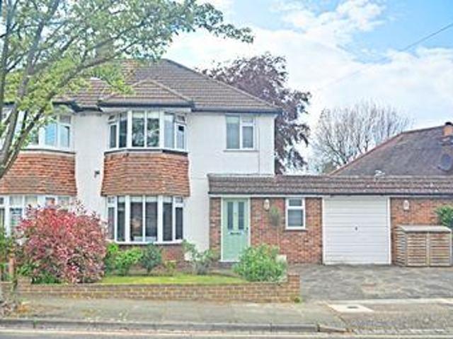 3 Bedrooms Semi detached house for sale in Felstead Road, Orpington BR6