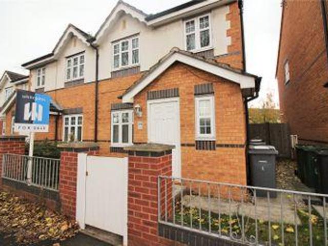 3 Bedrooms Semi detached house for sale in Fender Way, Prenton, Merseyside CH43