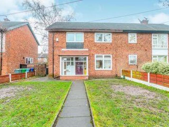 3 Bedrooms Semi detached house for sale in Ferndown Road, Manchester, Greater Manchester M23
