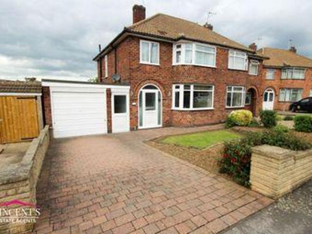 3 Bedrooms Semi detached house for sale in Fieldhurst Avenue, Leicester LE3